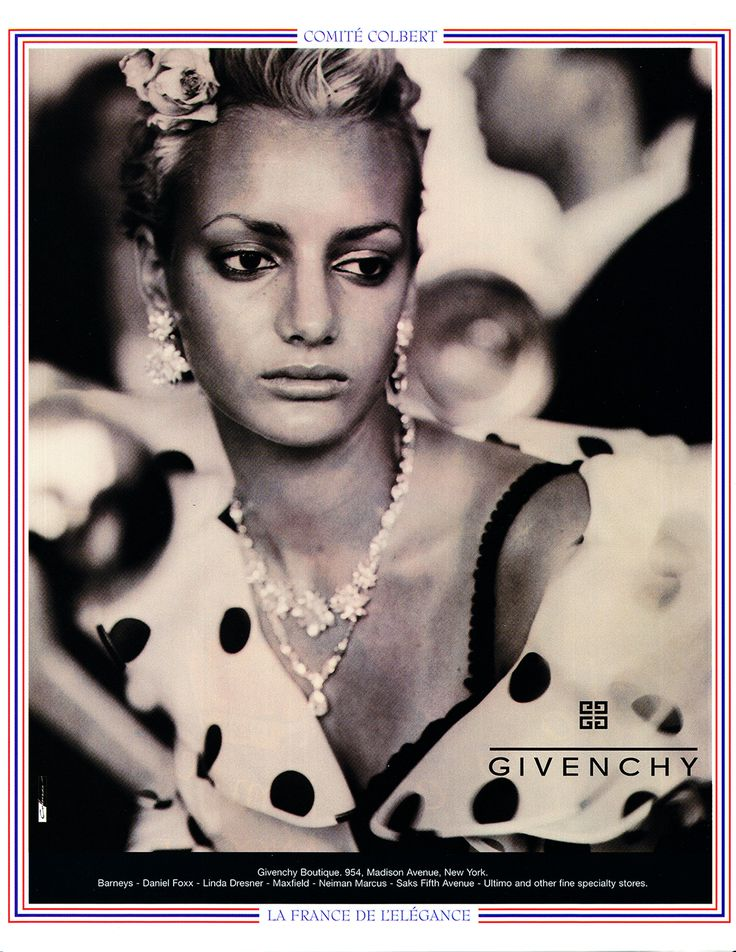 Givenchy – Fly Gal Official